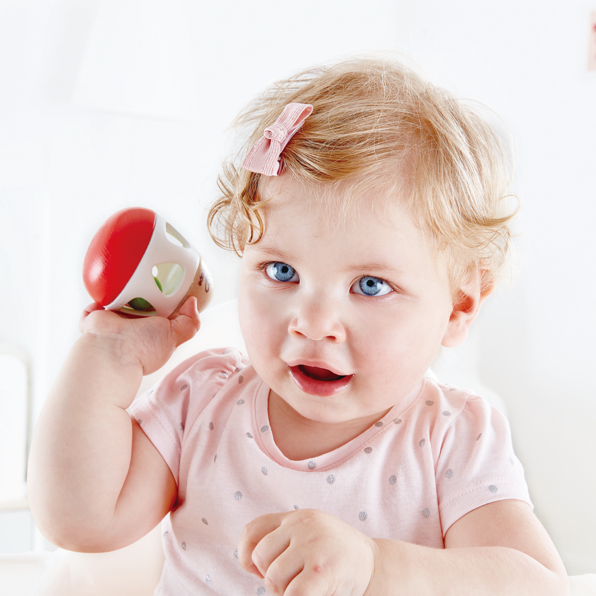 Hape Rassel mit Glocke | in Mehrfarbig | BabyOne